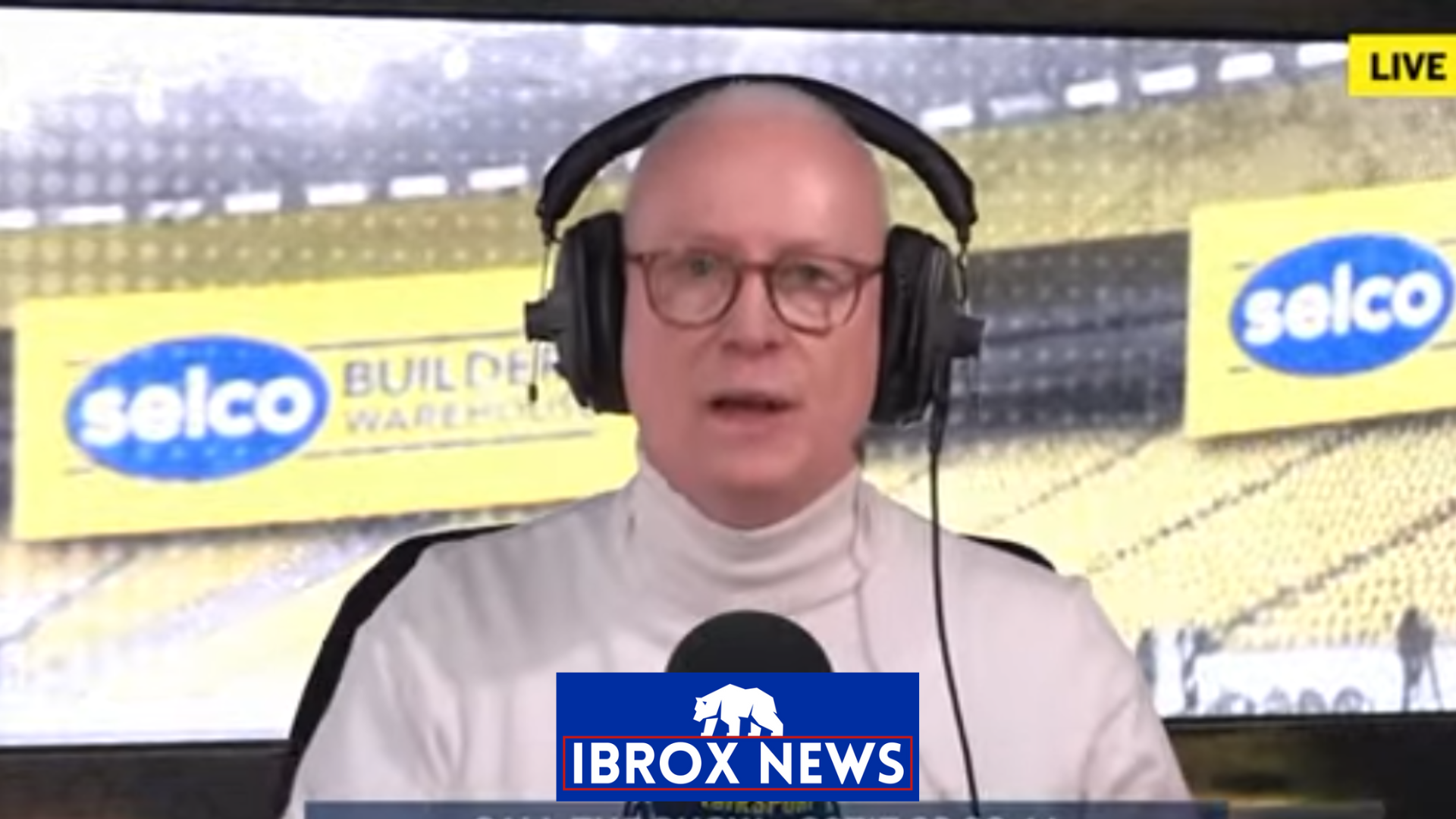 Jim White calls on Rangers fans after what he has just seen Celtic do