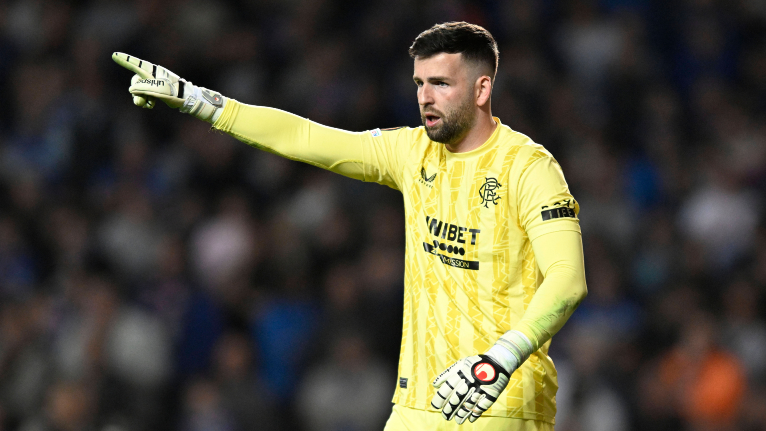 Ray Parlour cannot believe 'massive' Ramsdale transfer news at Rangers ...